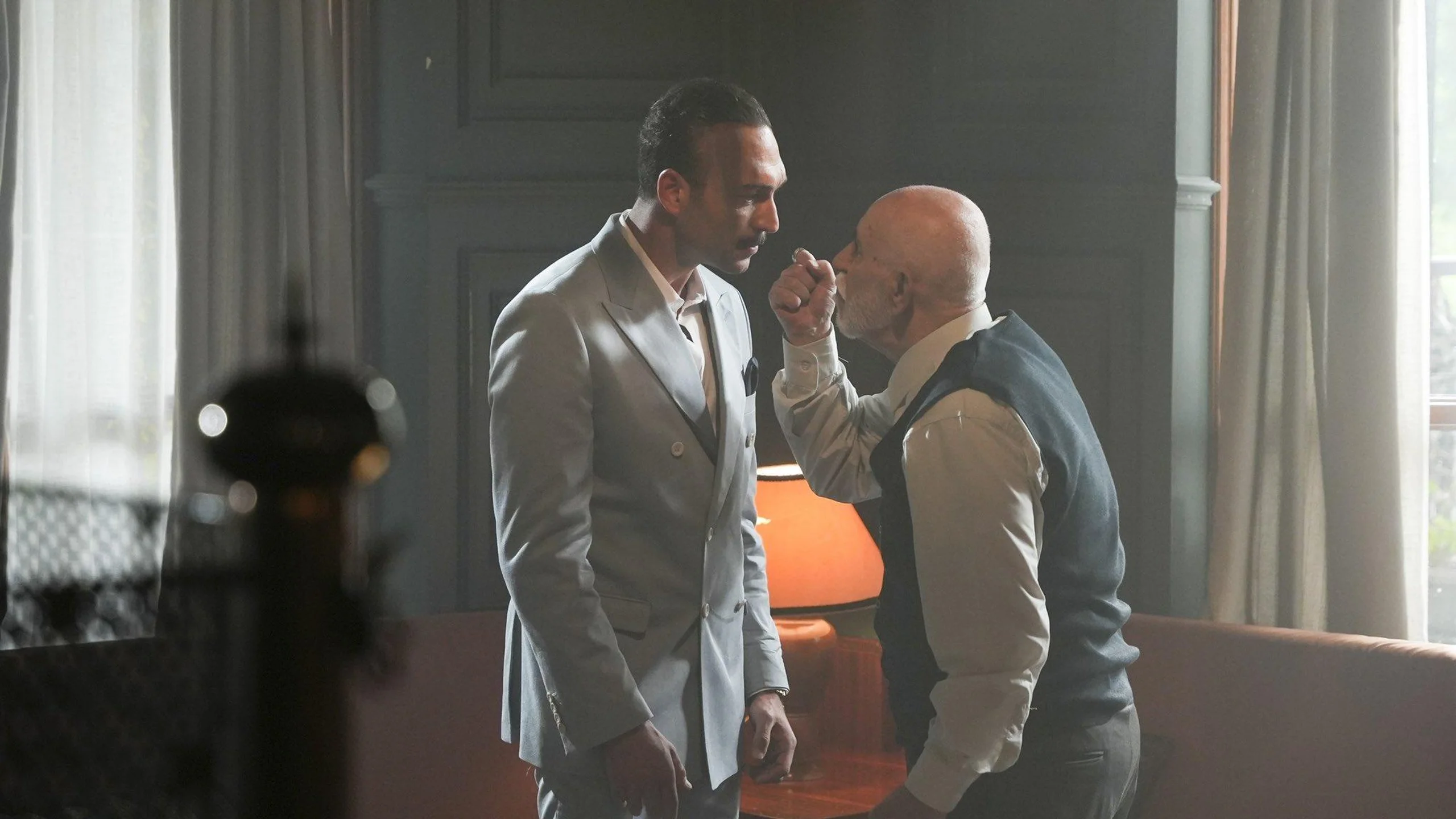 فصل 1 قسمت 26 سریال اشرف رویا (Esref Ruya S01E026) با دوبله فارسی | مایاوا